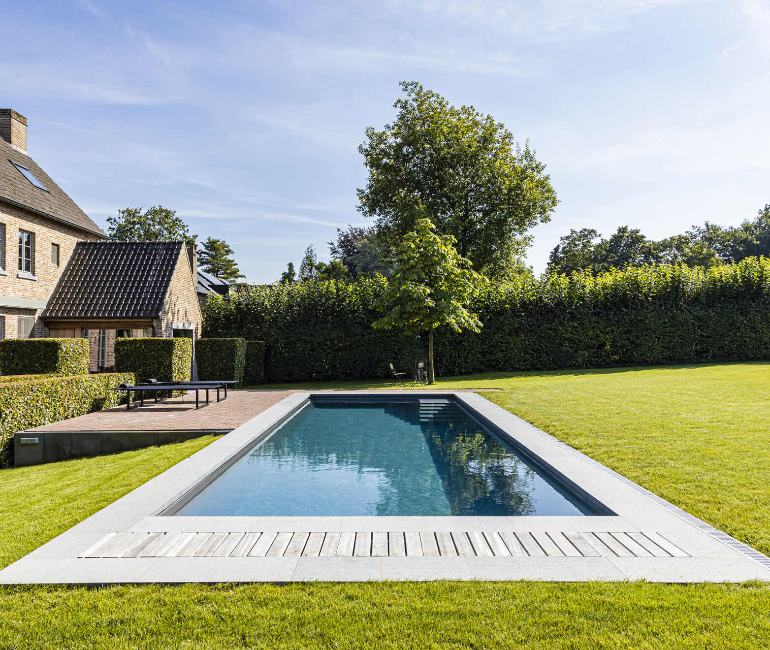 Buitenzwembad op maat | De Mooiste Buitenzwembaden